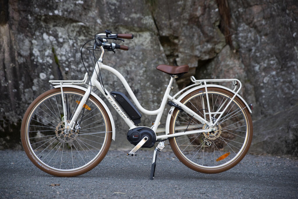 Electra Commute Go Elsykkel 5i, Bosch, ST, Cream - Sykkelpikene AS